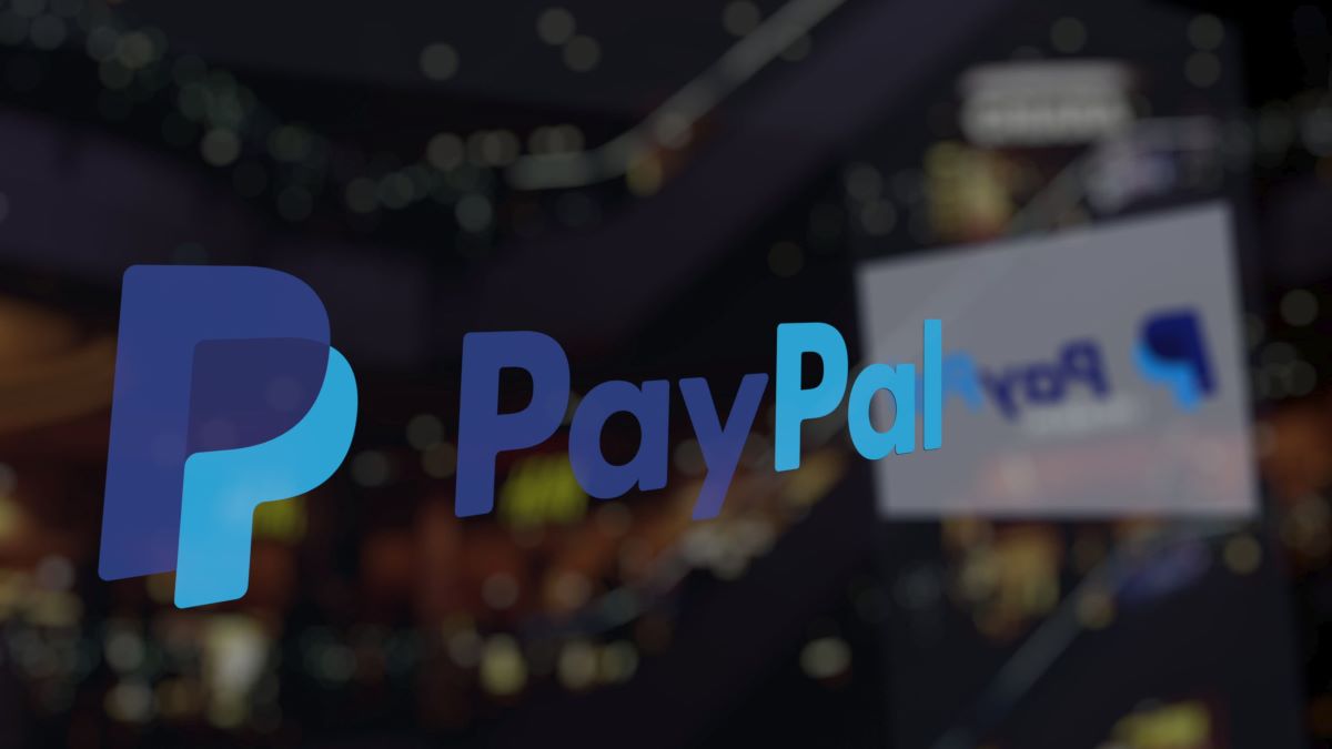 PayPal sets its sights on employee pay equity - Ragan Communications