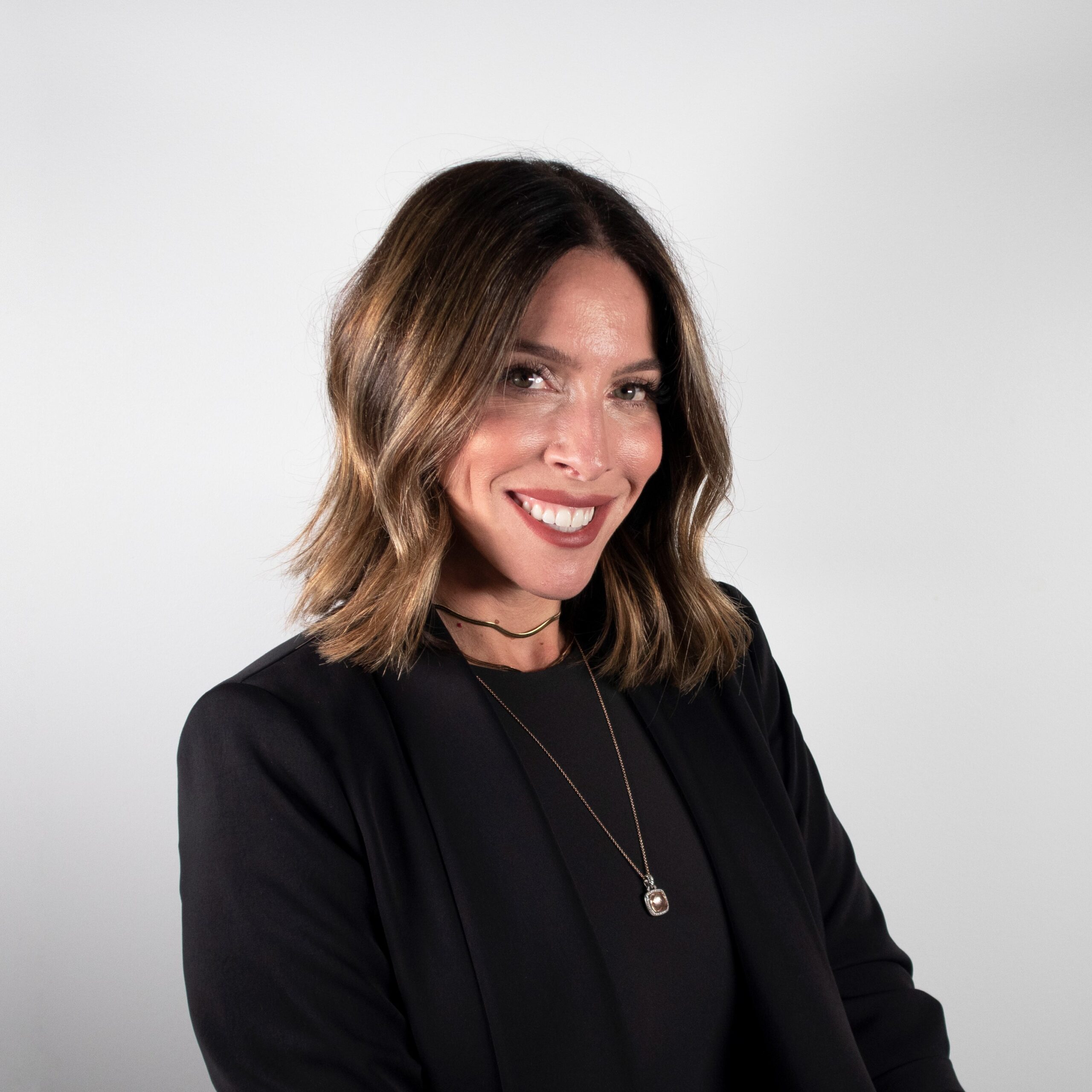 6 questions with: Laura Emanuel of Red Thread PR - Ragan Communications